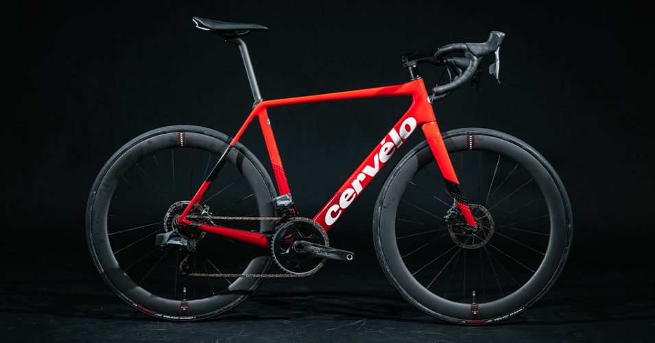 FAST BIKE FRIDAY - CERVELO R5 DISC - Wheelbase