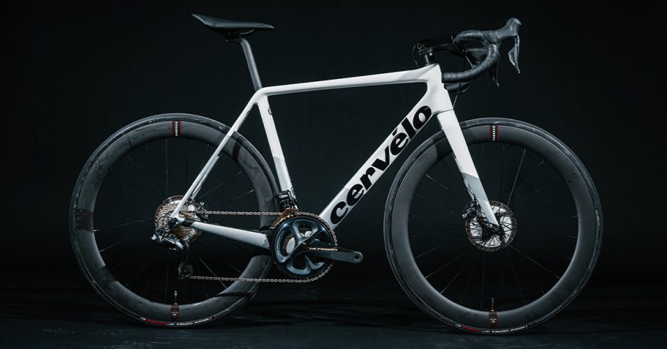 FAST BIKE FRIDAY - CERVELO R5 DISC - Wheelbase