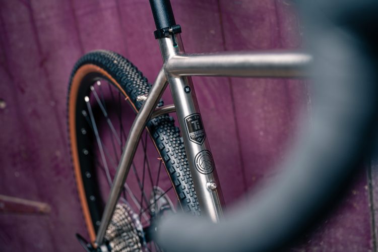 GENESIS CROIX DE FER TI - PRODUCT FEATURE
