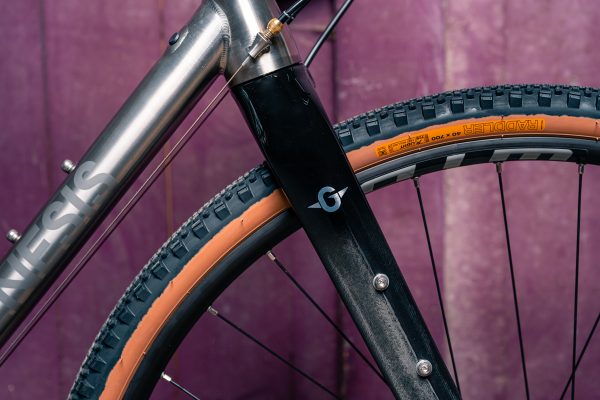 GENESIS CROIX DE FER TI - PRODUCT FEATURE