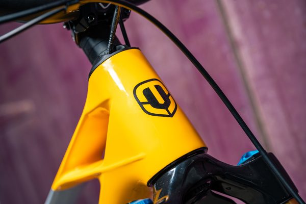 MONDRAKER RAZE CARBON RR - PRODUCT FEATURE