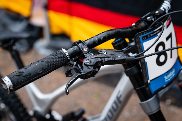 DAN BOOKER’S NUKEPROOF DISSENT 297 - BIKE CHECK