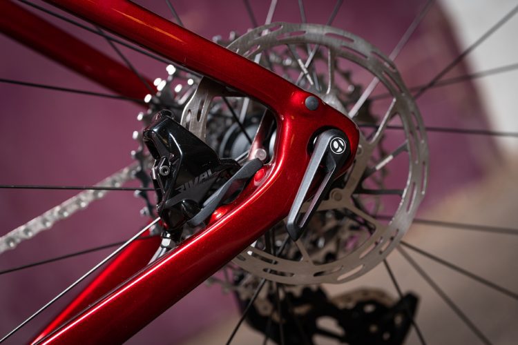 TREK CHECKPOINT SL6 eTAP - PRODUCT FEATURE