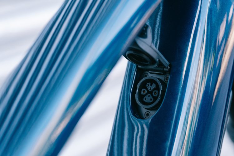 TREK FUEL EXe 9.8 XT - PRODUCT FEATURE