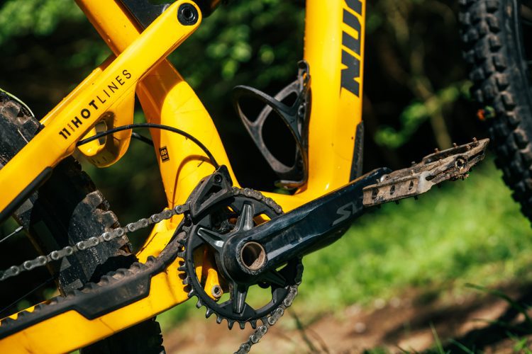 NUKEPROOF MEGA 297 CARBON ELITE - PRODUCT FEATURE