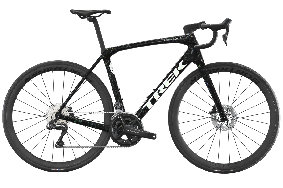 Trek Domane SLR 7 GEN 4 2025 Carbon Black